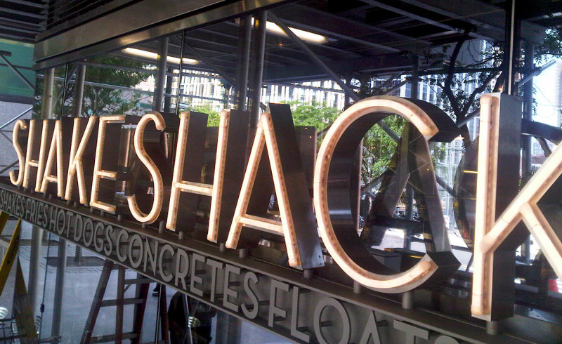 SHAKE-SHACK-FLEX-LED-NEON-LIGHTS-ON-STAINLESS-STEEL-LETTERS- Sign Select